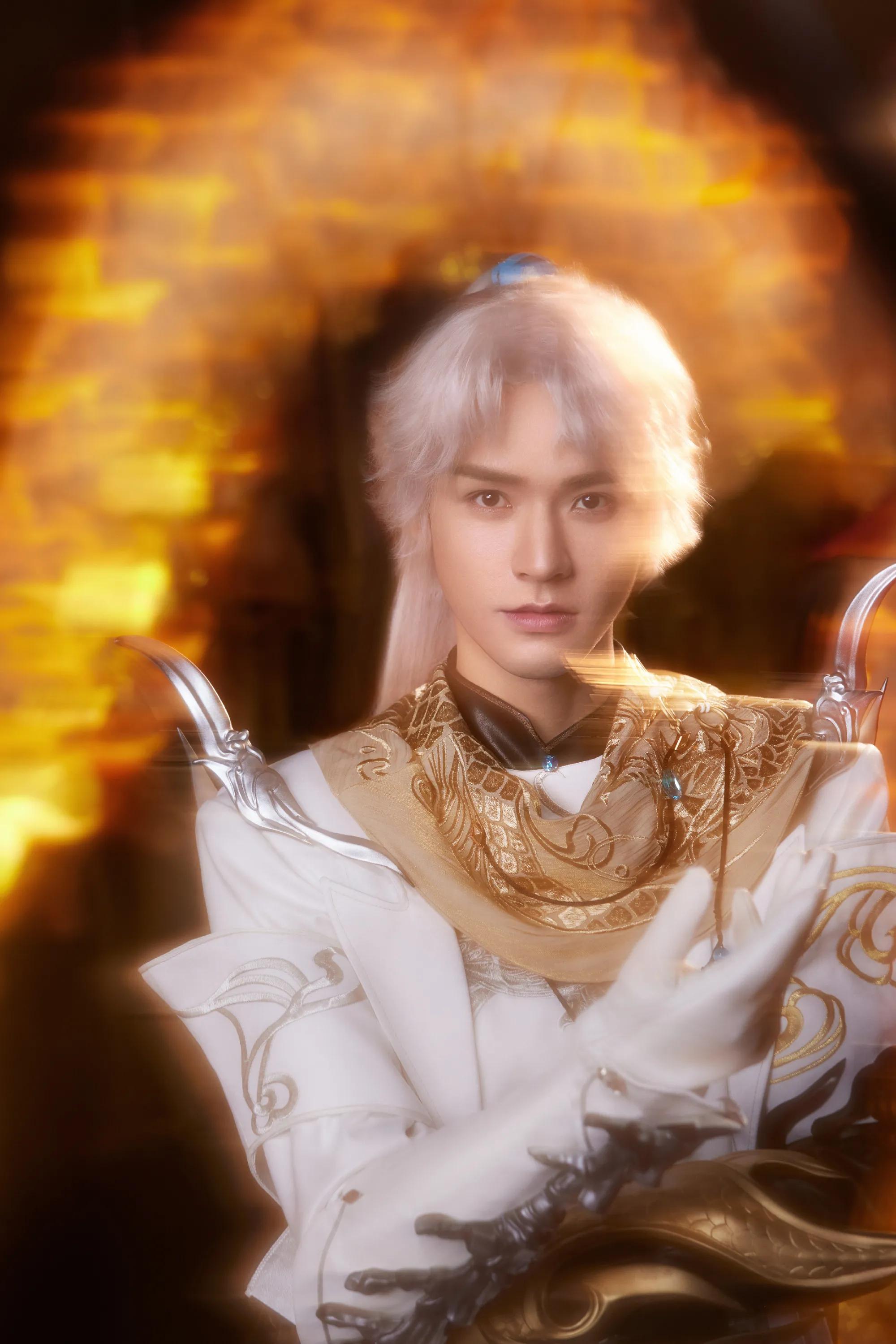 The collection of white-haired male gods, who do you like best? - iNEWS