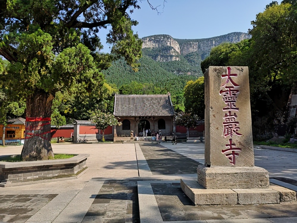 "Shaolin Temple" starring Jet Li, the real location is not in Songshan ...