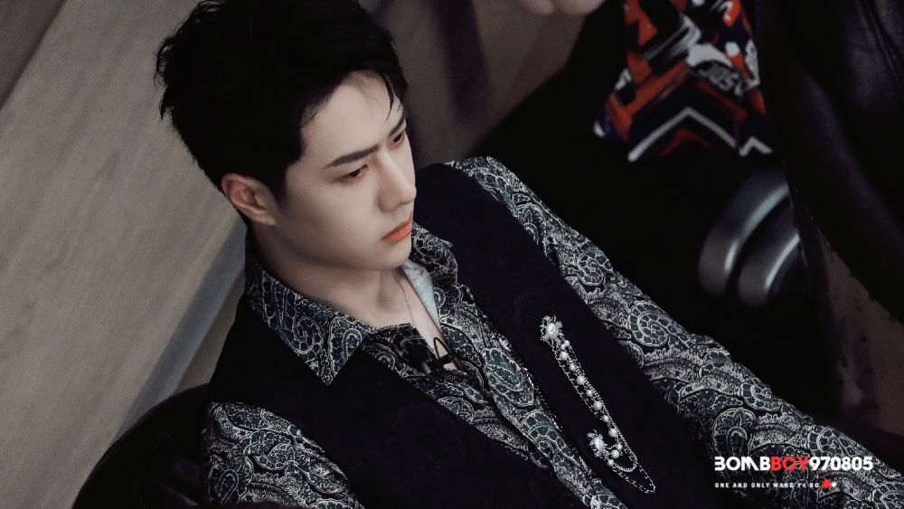 Wang Yibo-Dancing - iNEWS