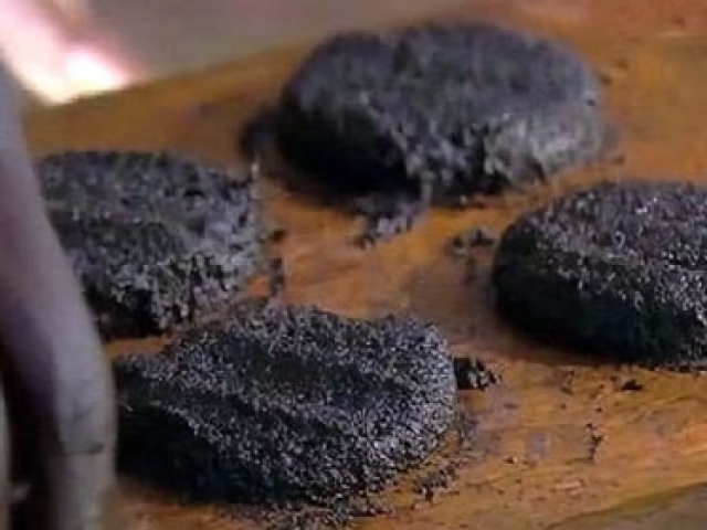 Africa on the tip of your tongue, mosquito patties made of 500,000 ...