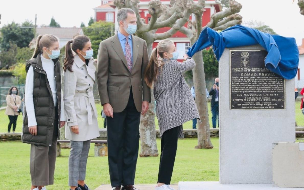 Worthy of being the future queen of Spain, the 15-year-old princess is ...