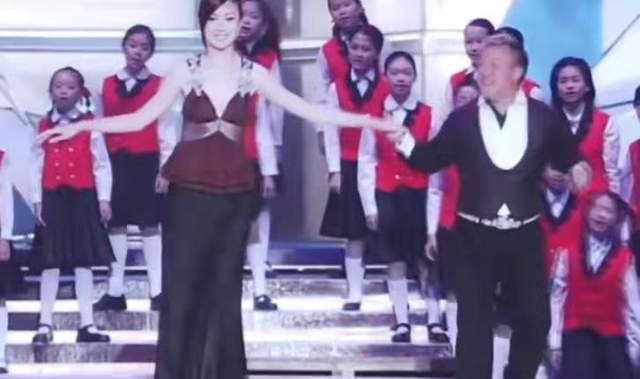 "Sister Hong" Ye Cuicui's counter-attack history, who was disappointed, finally returned - iNEWS