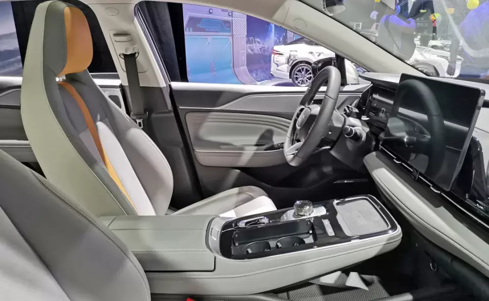 Test drive GAC AION S PLUS: as easy to drive as a joint venture hybrid ...