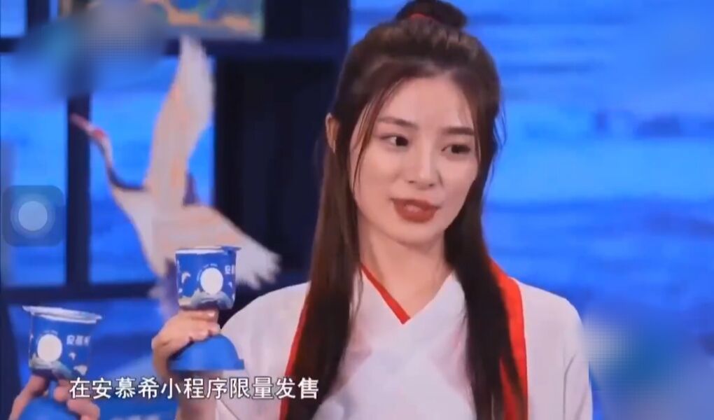 Yao Xiaotang is the dark horse of "Good Voice" this season, she is the third student to get full ...