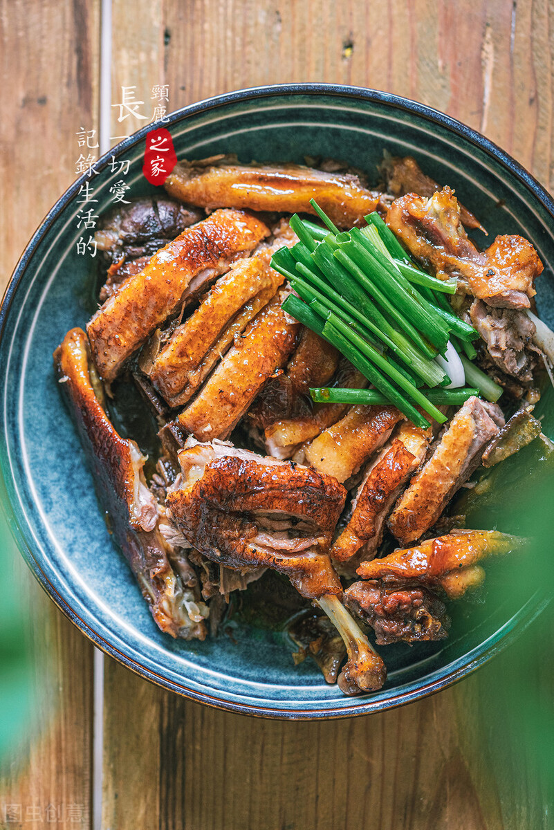 "Half duck in July, half taro in August." Ducks are the most plump in ...