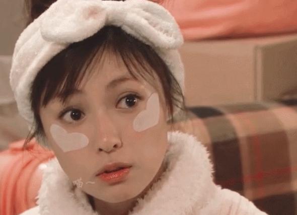 "The Goddess of First Love Face" retires due to illness, and her face ...