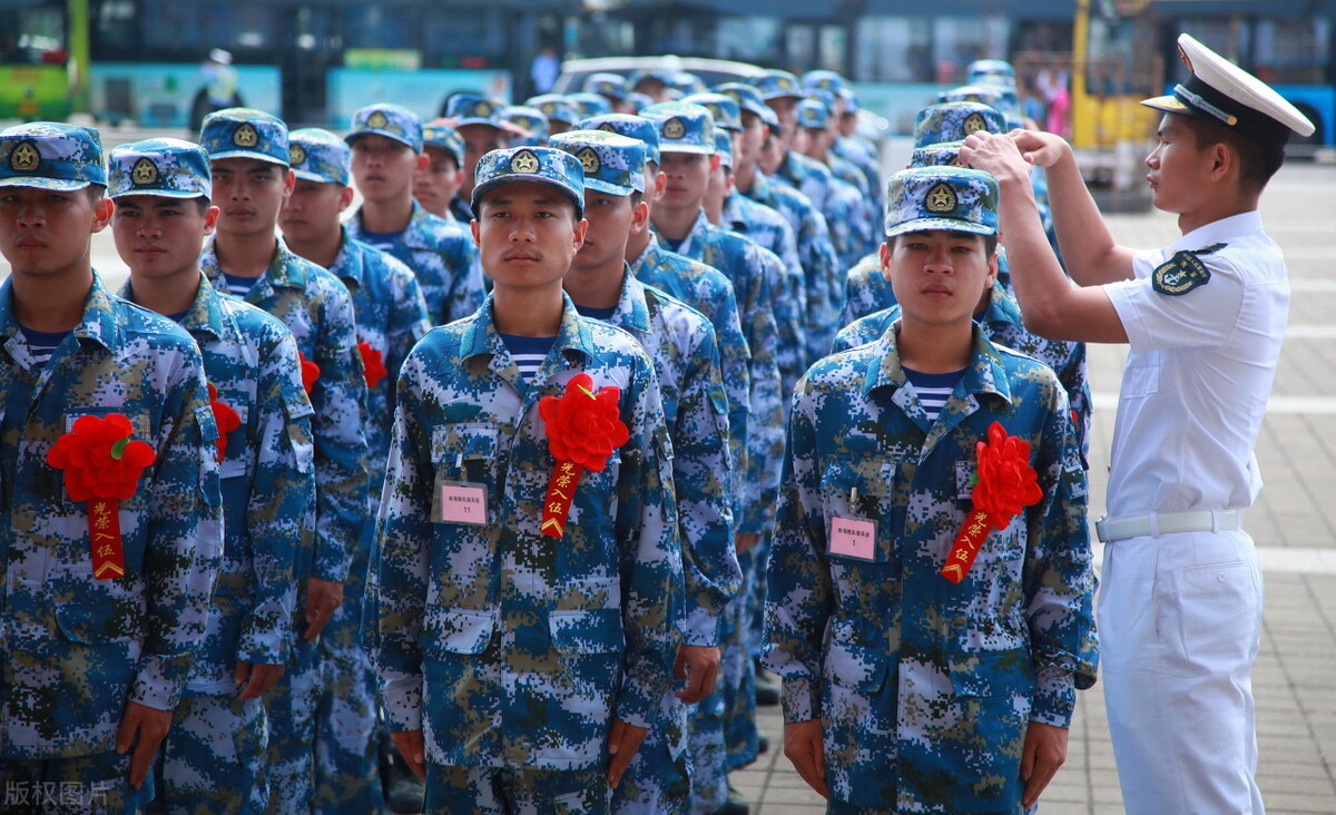 Xiao Zhang retired from the army two years ago and chose to join the ...