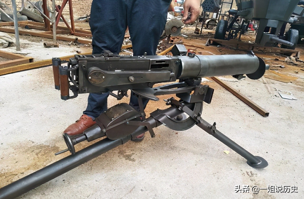 The machine gun was first born in the "Qing Dynasty"?Can achieve 30 ...