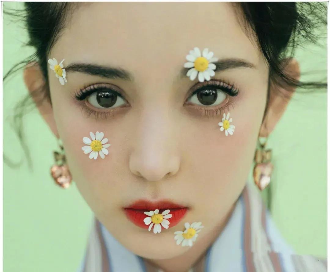 Nazha's new drama "Twelve Tans" is on the street again - iNEWS