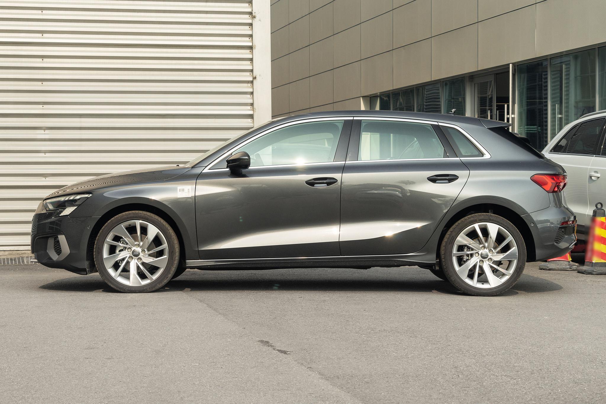 With a budget of 250,000, would you choose Audi A3? - iNEWS