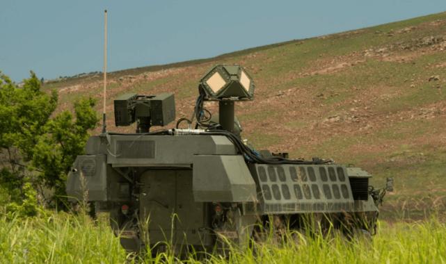 The U.S. Army evaluates the Stryker tank equipped with new laser ...