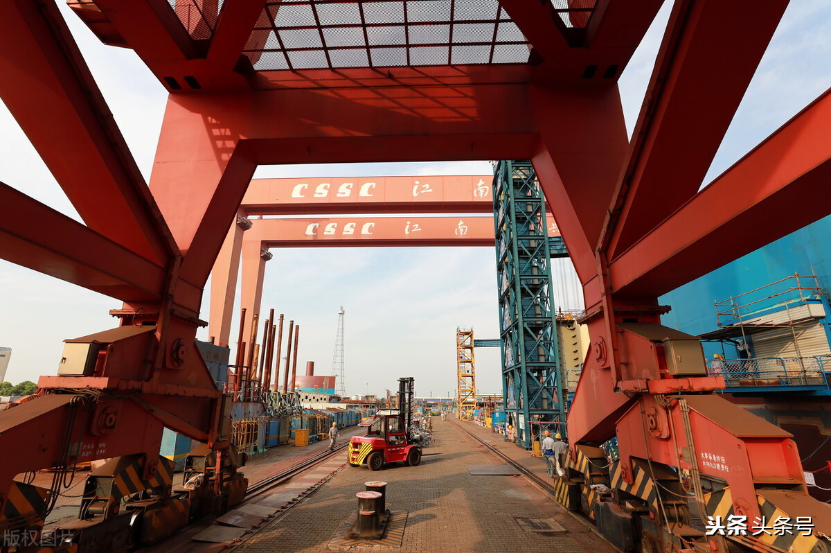 China Super Project: Changxing Island Shipbuilding Base - iNEWS