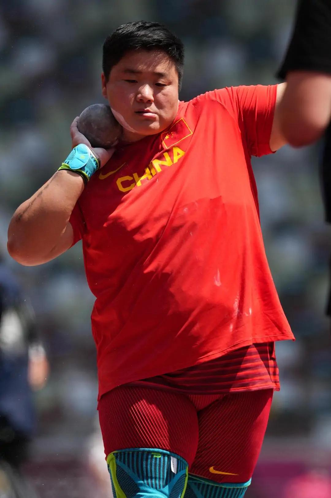 Gong Lijiao wins the shot put at the Tokyo Olympics, sticks to his ...
