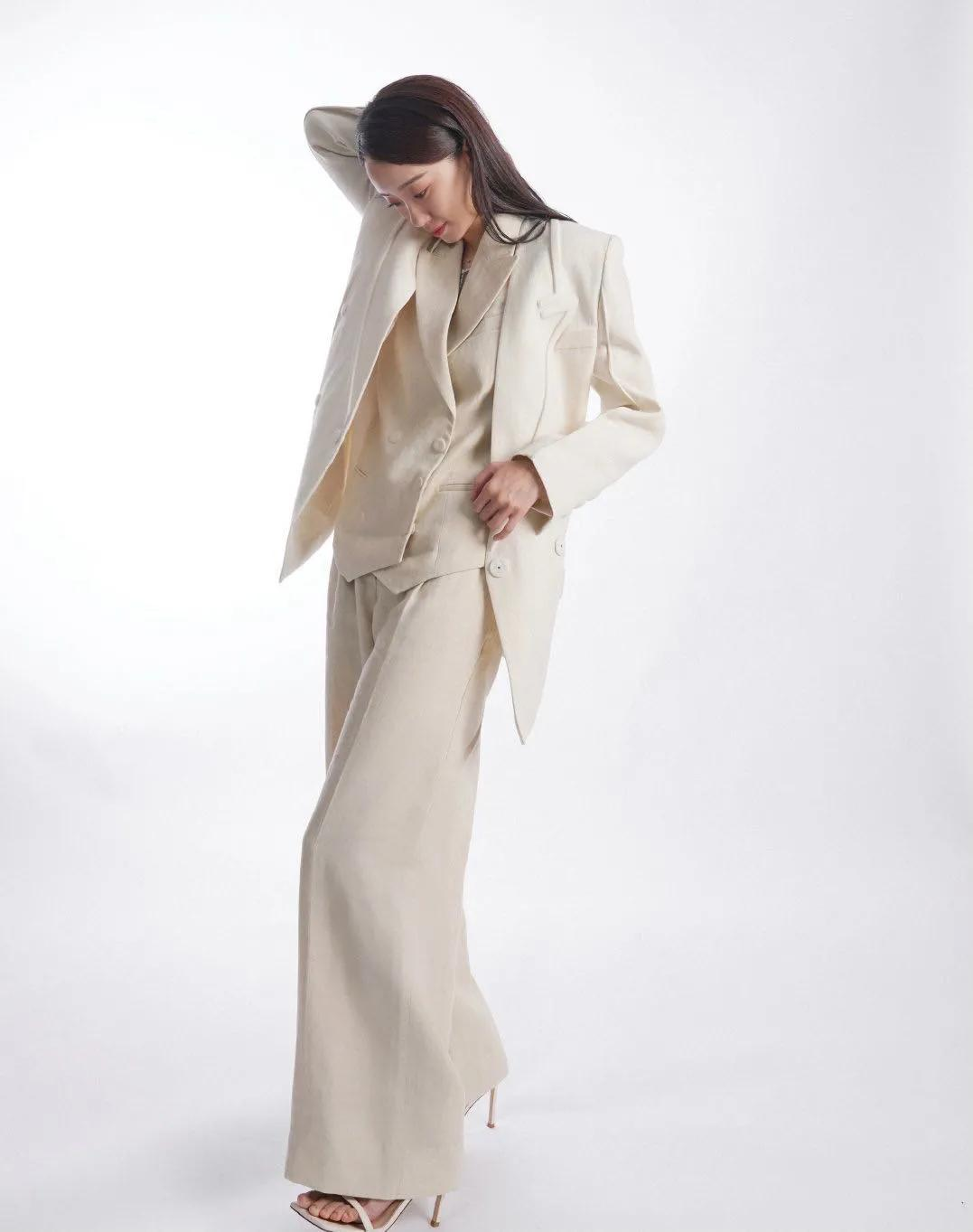 Xiaoba, Huang Zikai, Liu Yifei, two princess, Zhang Xiaofei, Zhang Xin Cheng - iNEWS