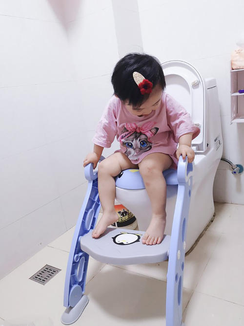 There is a big difference between children who use the toilet ...