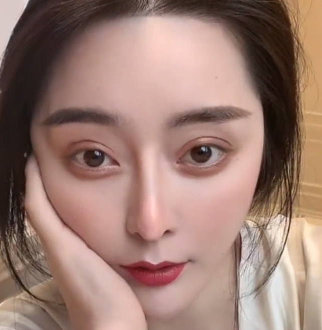 Internet celebrities spent many years becoming Fan Bingbing, full face ...