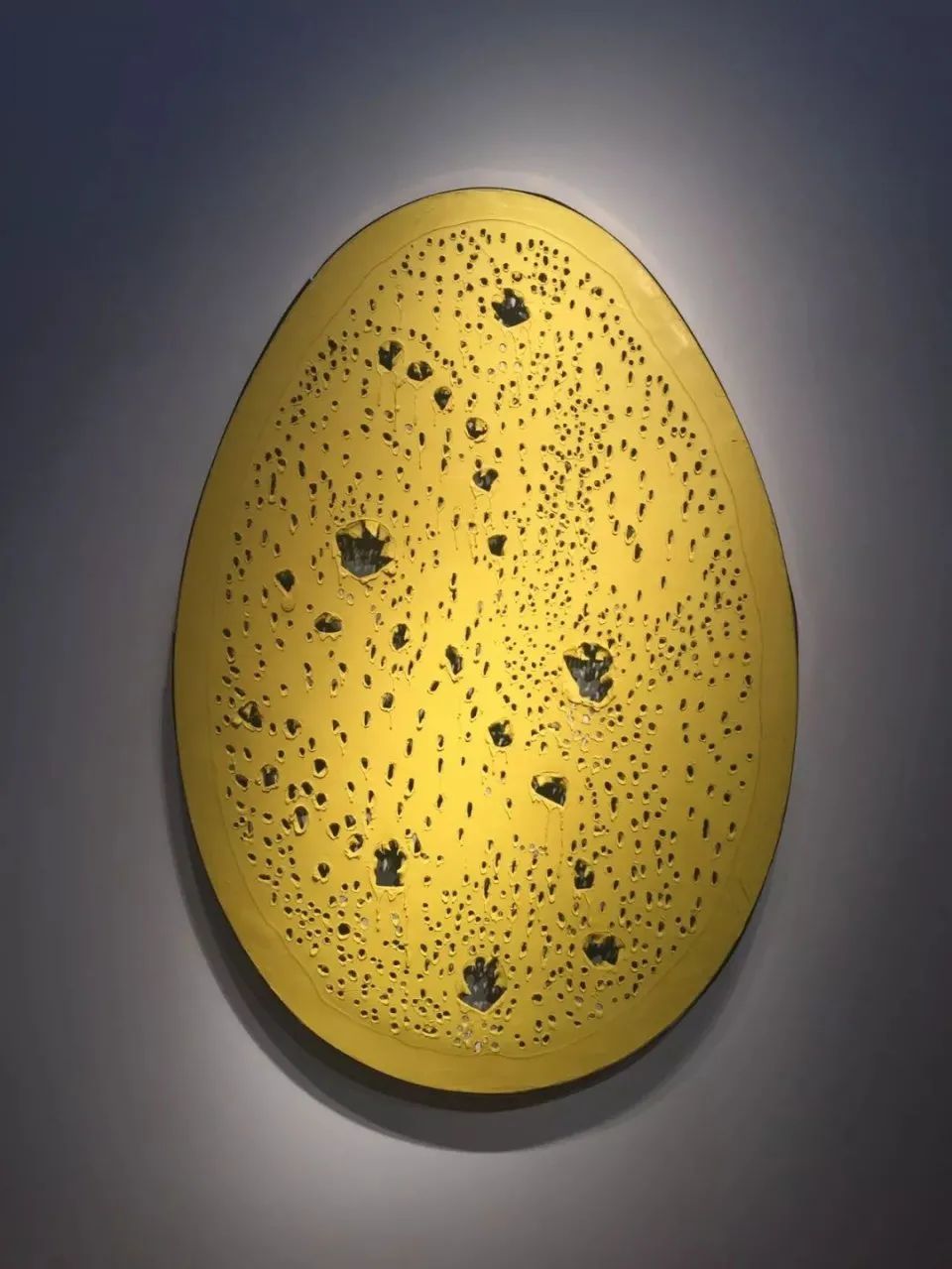 Minimalism and Lucio Fontana: Millions of dollars in a single cut - iNEWS