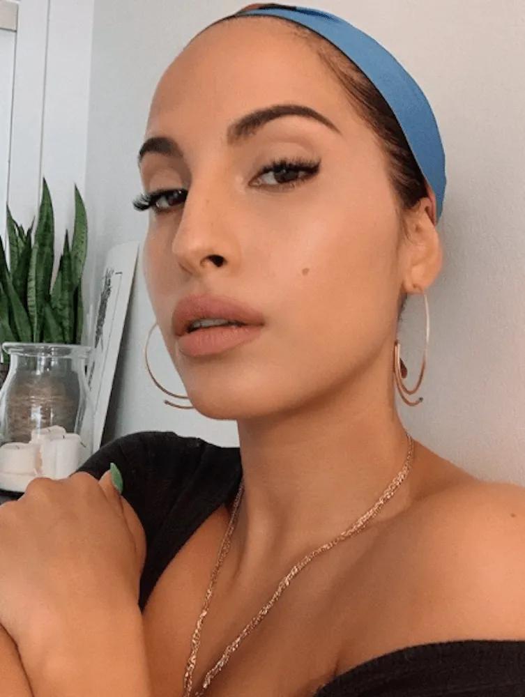 Beautiful actress: Snoh Aalegra - iNEWS