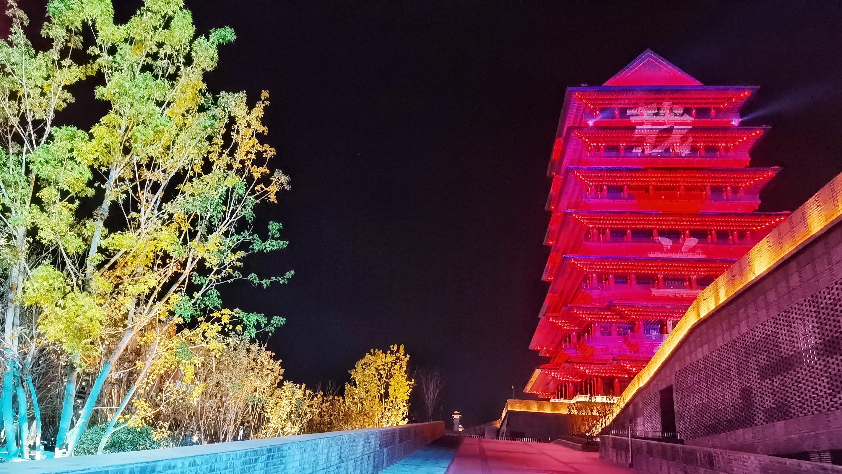 Lanzhou Yellow River Tower-a landmark of the Yellow River landscape in ...