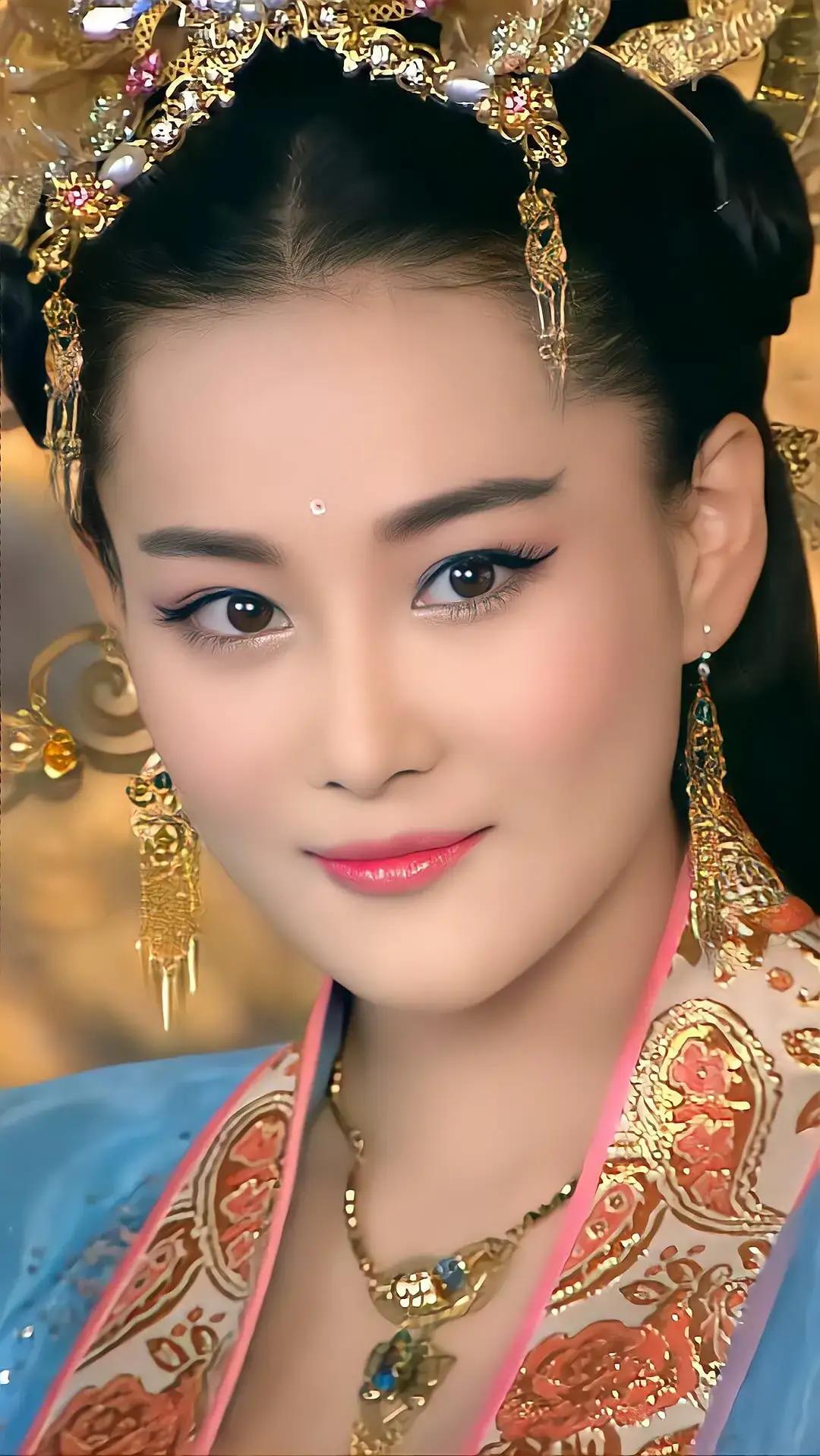 Beautiful Su Daji - iNEWS