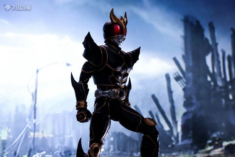 Model play show: the existence of Kamen Rider KUGA that incurs the ...
