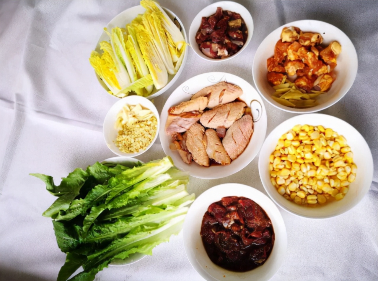 Eating three meals a day is healthier than eating two meals a day?The ...