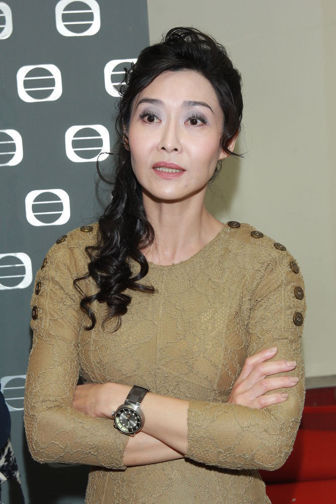 The 53-year-old Ye Yuqing's recent photos revealed that she is a ...