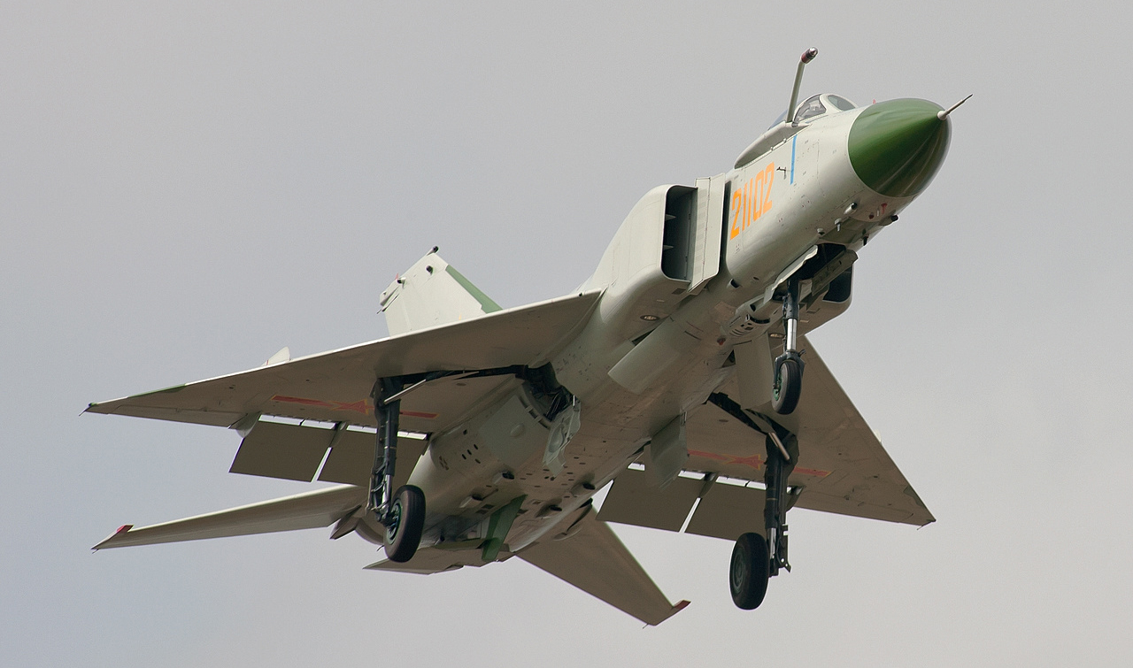 The J-8 series fighters won glory in adversity and made the 4 ...