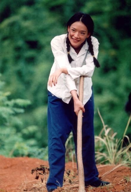 The new movie "Looking for Her" by Shu Qi, Bai Ke, and Lang Yueting is ...