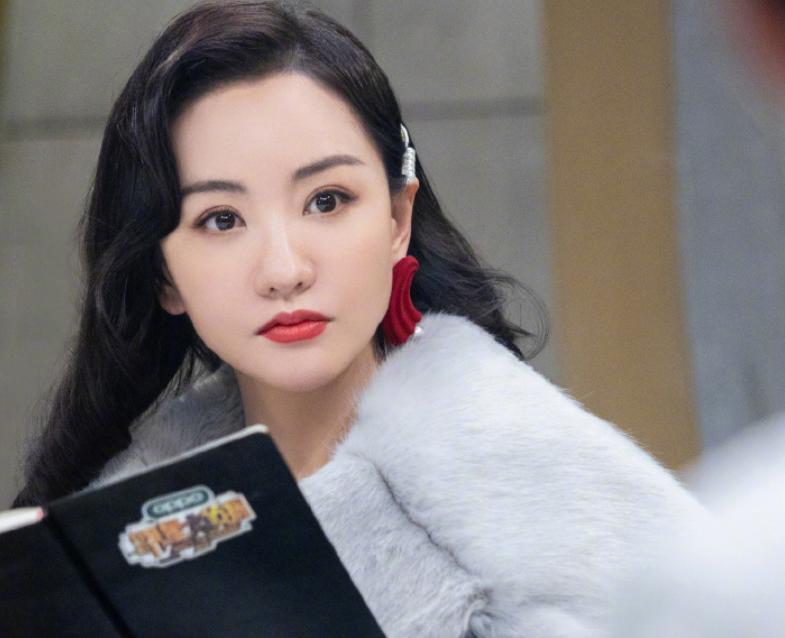 After many years, Yang Rong finally singled out the lead actress!The ...