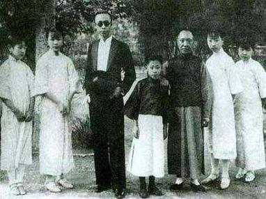 Puyi's body was abused by court ladies since he was a child. What did ...