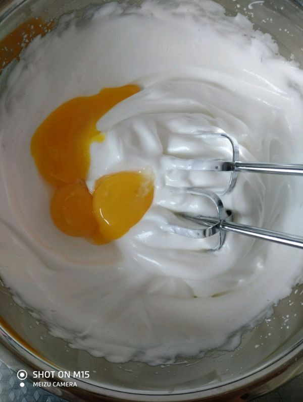 Soft and sweet beautiful pretty girl, strawberry hug roll, delicious ...