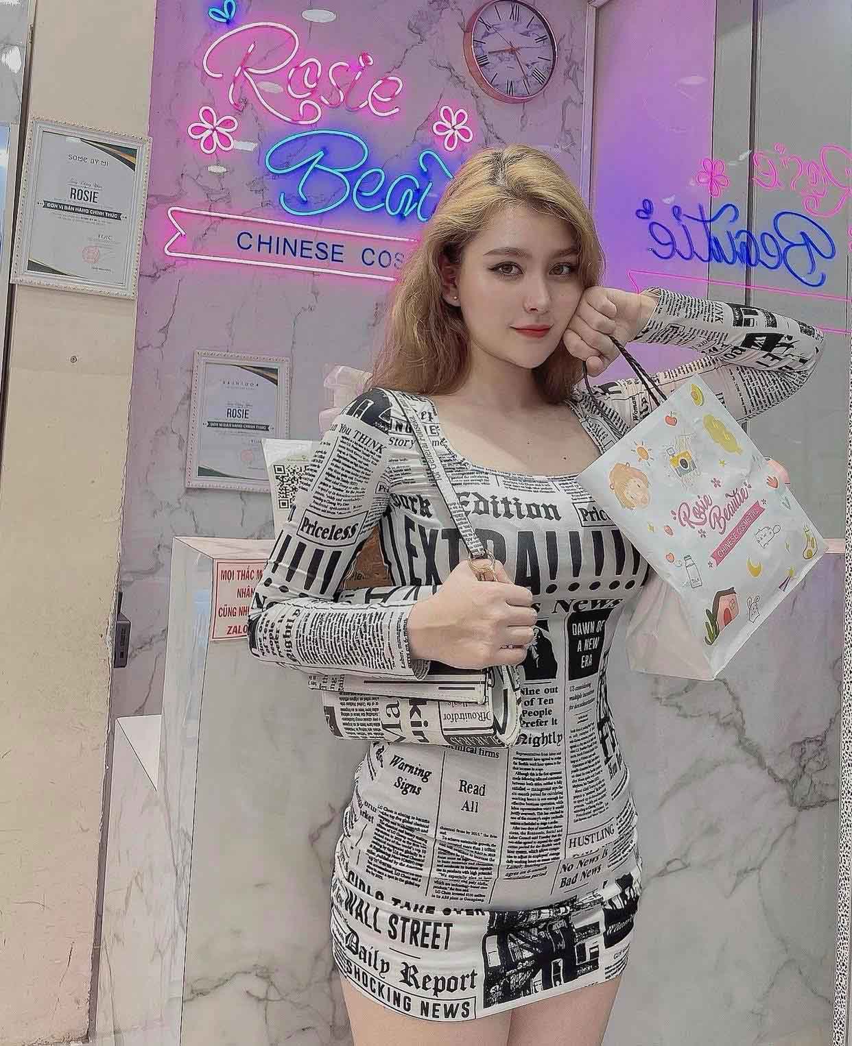 Wilson Nhat Anh's body is chubby, but still beautiful in tights - iNEWS