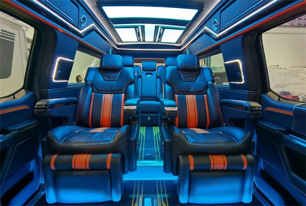 Ford F-150 Brave modified a four-wheel drive off-road commercial ...