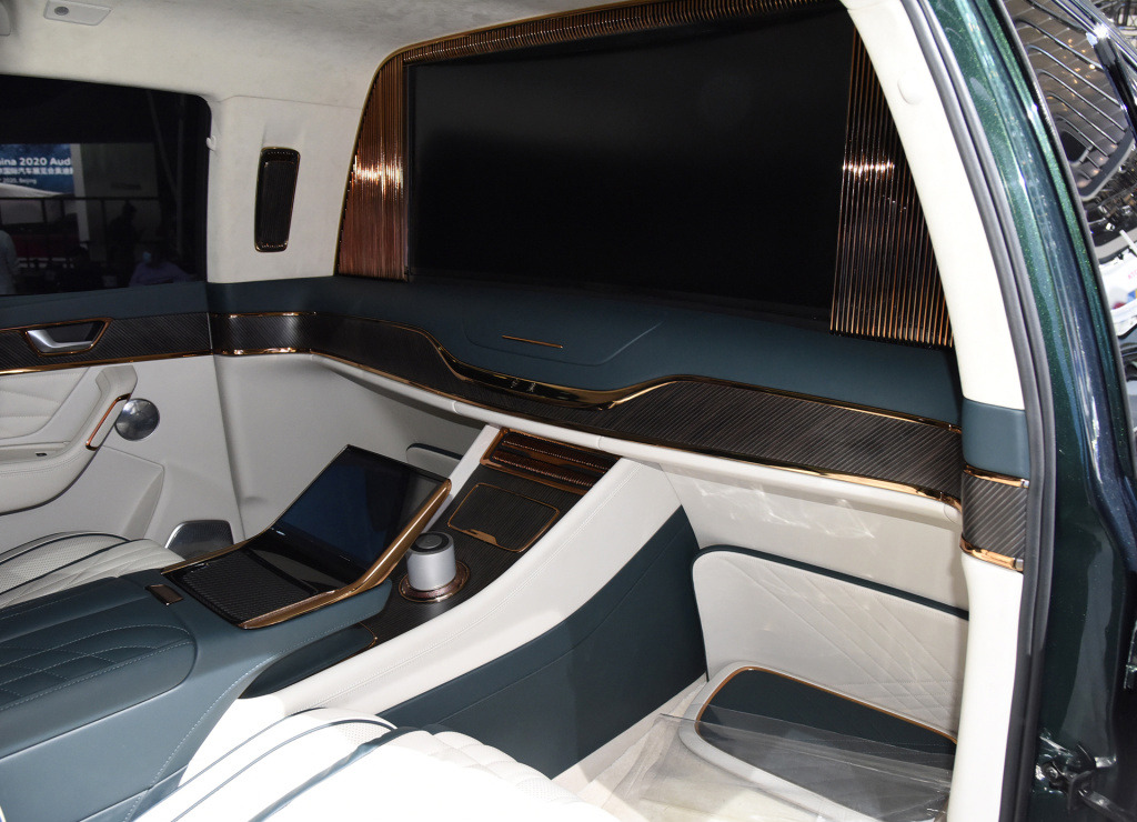 Hongqi HS7+, the first domestic-made extension car, unveiled, with V6 ...