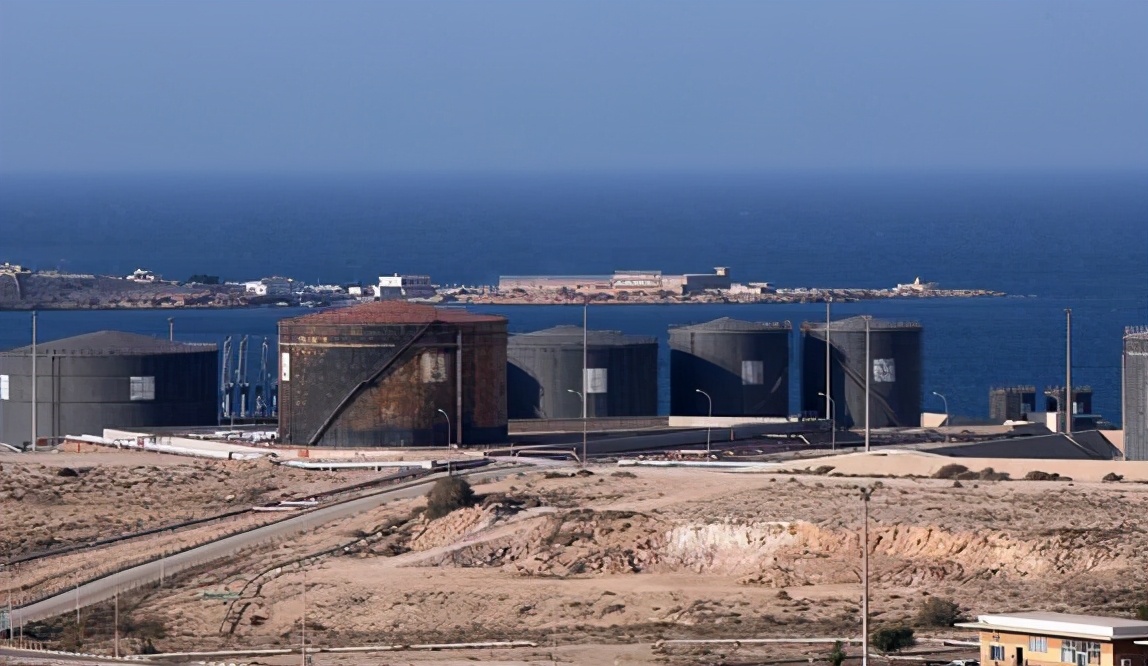 In 2008, the Libya per capita GDP was higher than the US $ 10,000, so ...