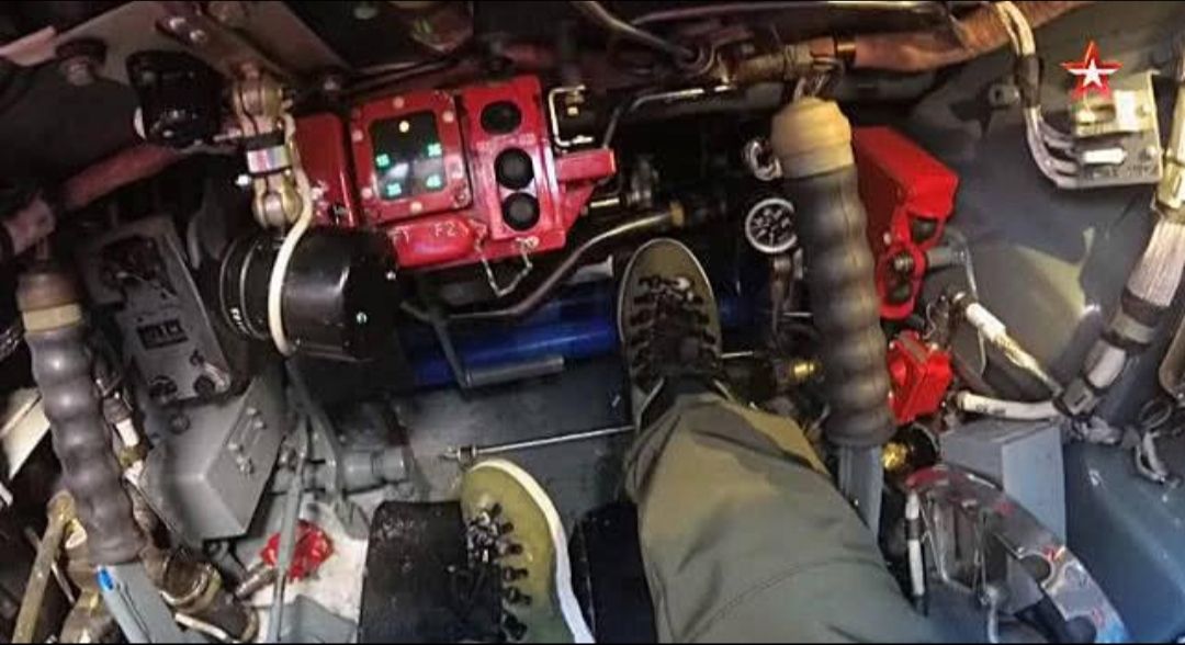 "New wine in old bottles" (2)-T80BVM main battle tank - iNEWS