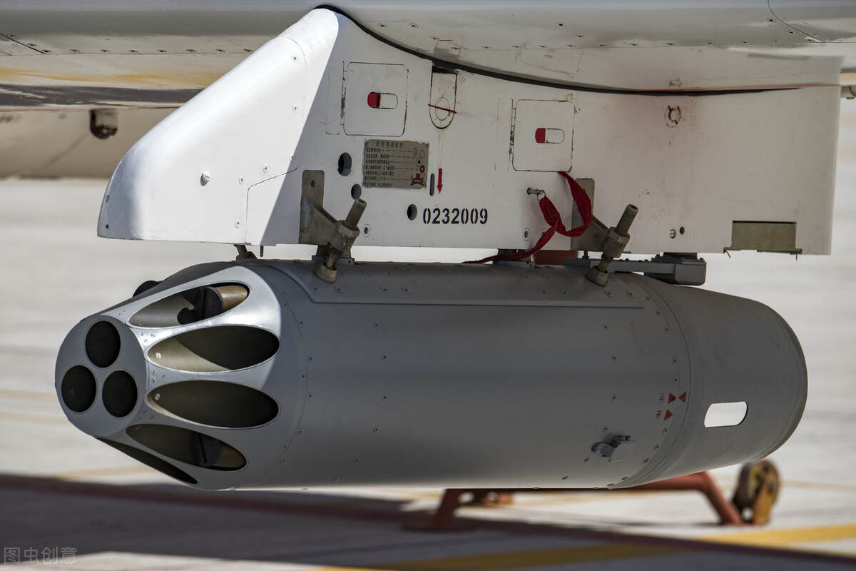 Amazing range!China's most exciting U.S. military's PL-15E air-to-air ...