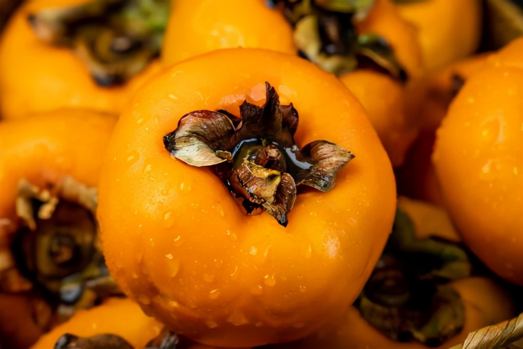 How do persimmons ripen fast and delicious?This way, the astringency is ...