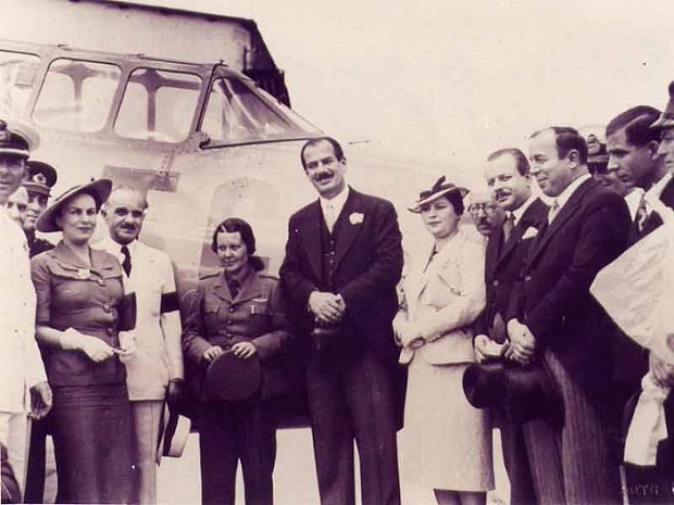 Who is the first female fighter pilot in the world? - iNEWS