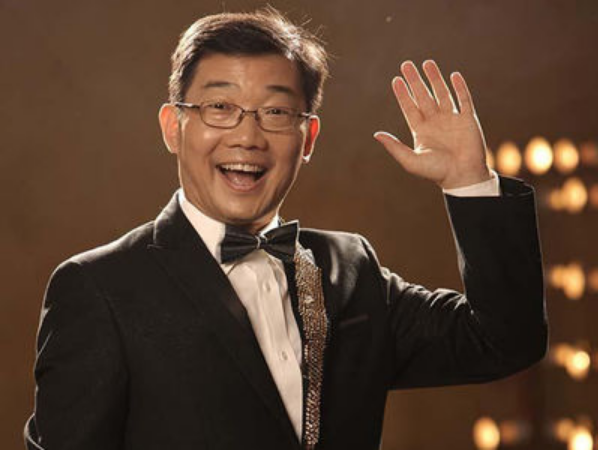 He deliberately pronounced Huang Jiaju as "The Yellow Dog", thinking he ...