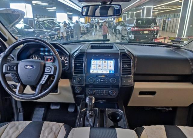 The exhibition hall met Ford Iron Knight, F150 bulletproof modification ...