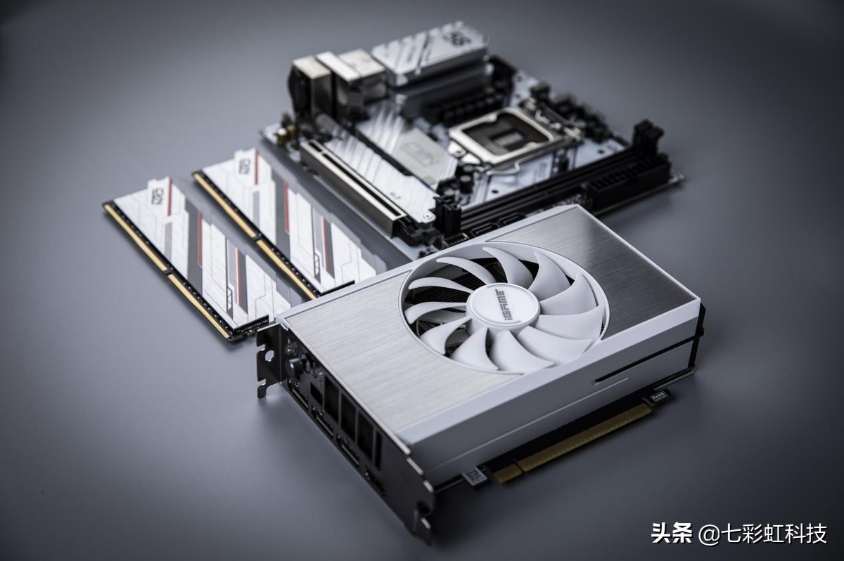 Short and powerful!iGame 3060 mini graphics card was born for ITX - iNEWS