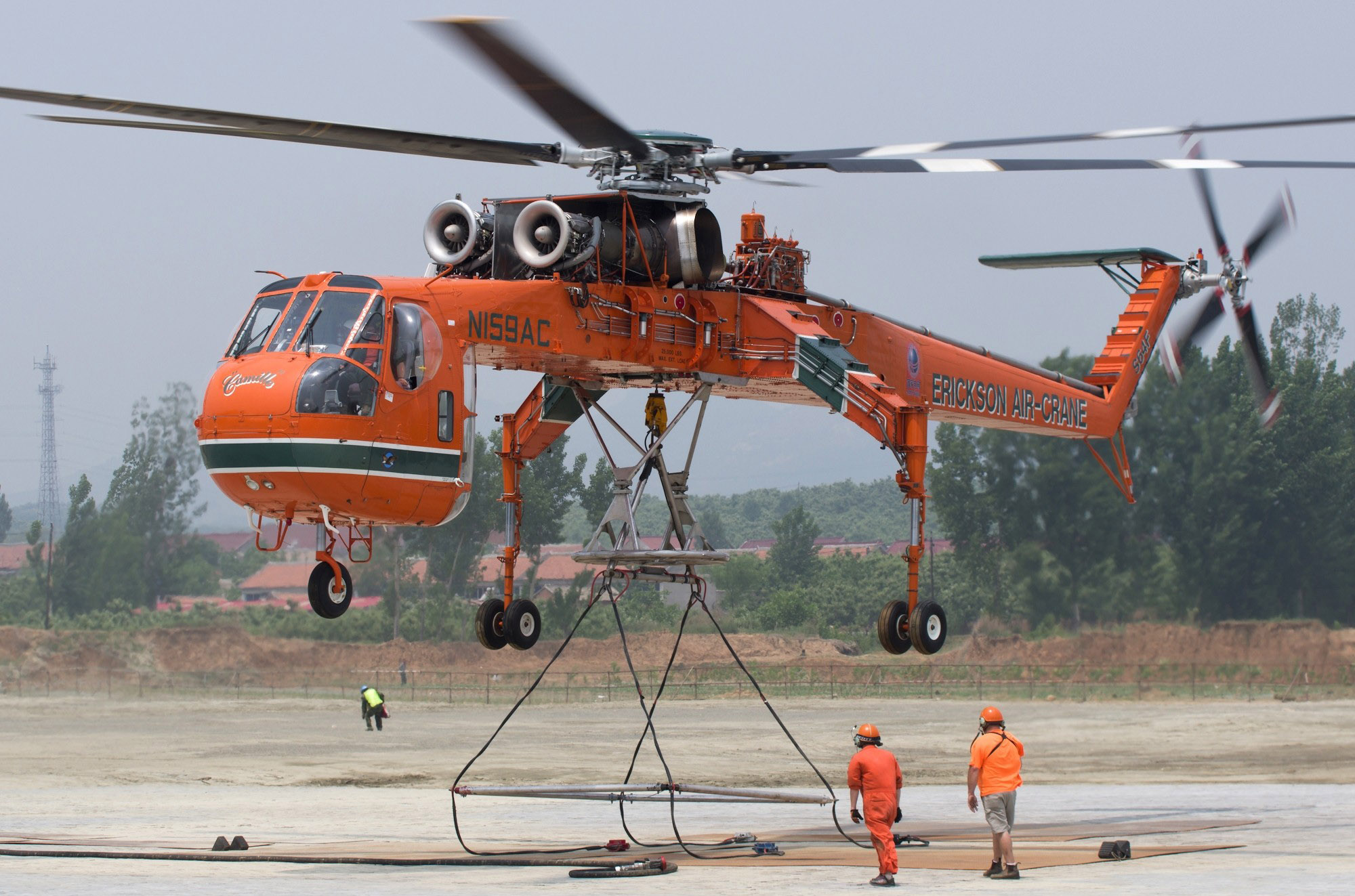 The most peculiar helicopter of the US military, pursuing "skinny ...