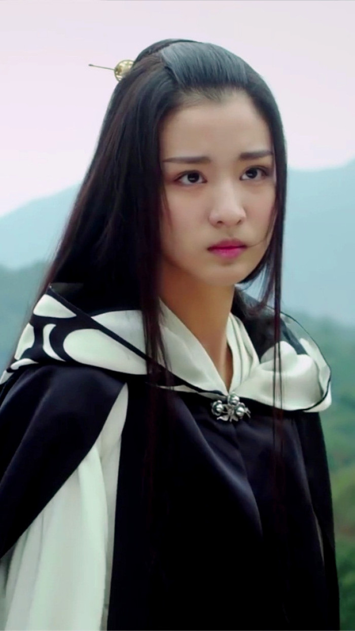 Wang Churan, a majestic and charming Wang Churan - iNEWS