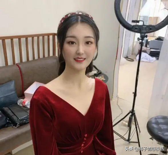 "Star Second Generation" Zhu Danwei: My father earns 10 million yuan a ...