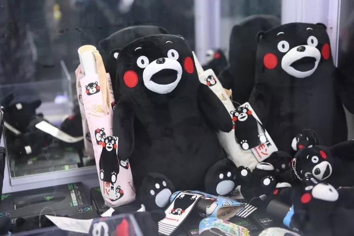 Akihabara-themed Japanese Crane Machine - iNEWS