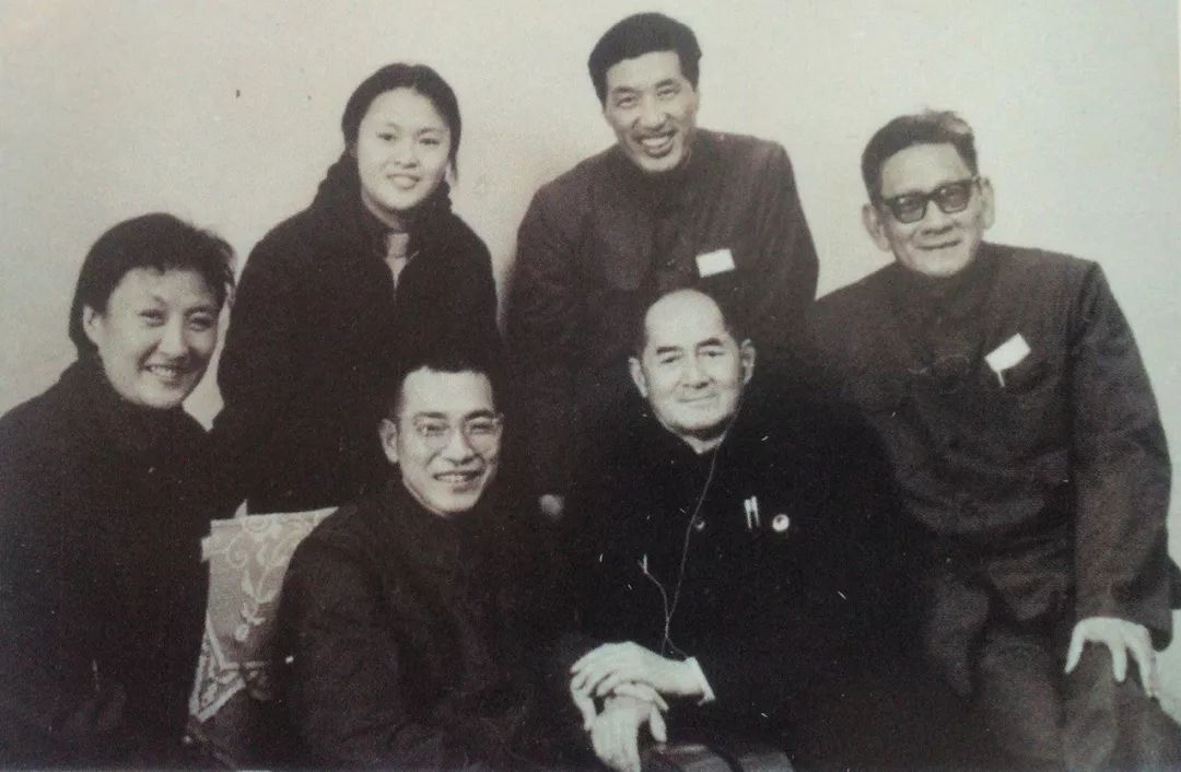 Genius mathematician Chen Jingrun: married a 29-year-old beautiful ...