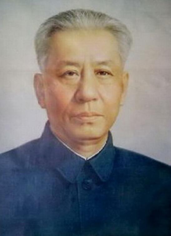 Li Shiyu was ordered to hide and work all the way to the major general ...