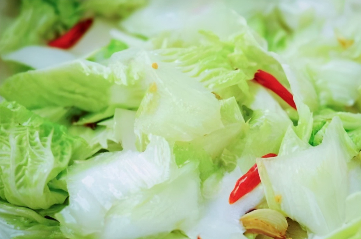 When cooking cabbage, should vinegar be added first or vinegar later ...